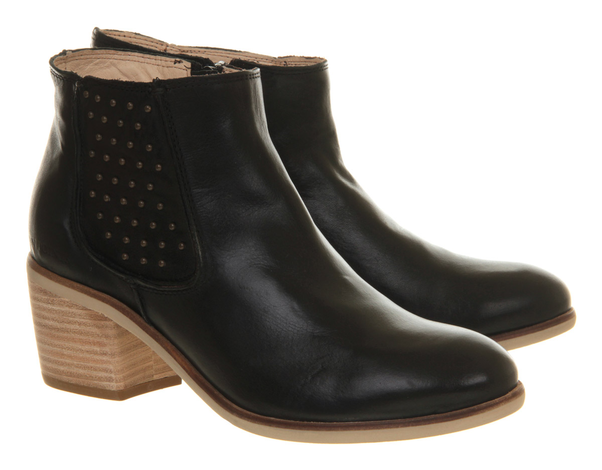 Ten Points Josy Side Zip Chelsea Black Leather - Women's Ankle Boots