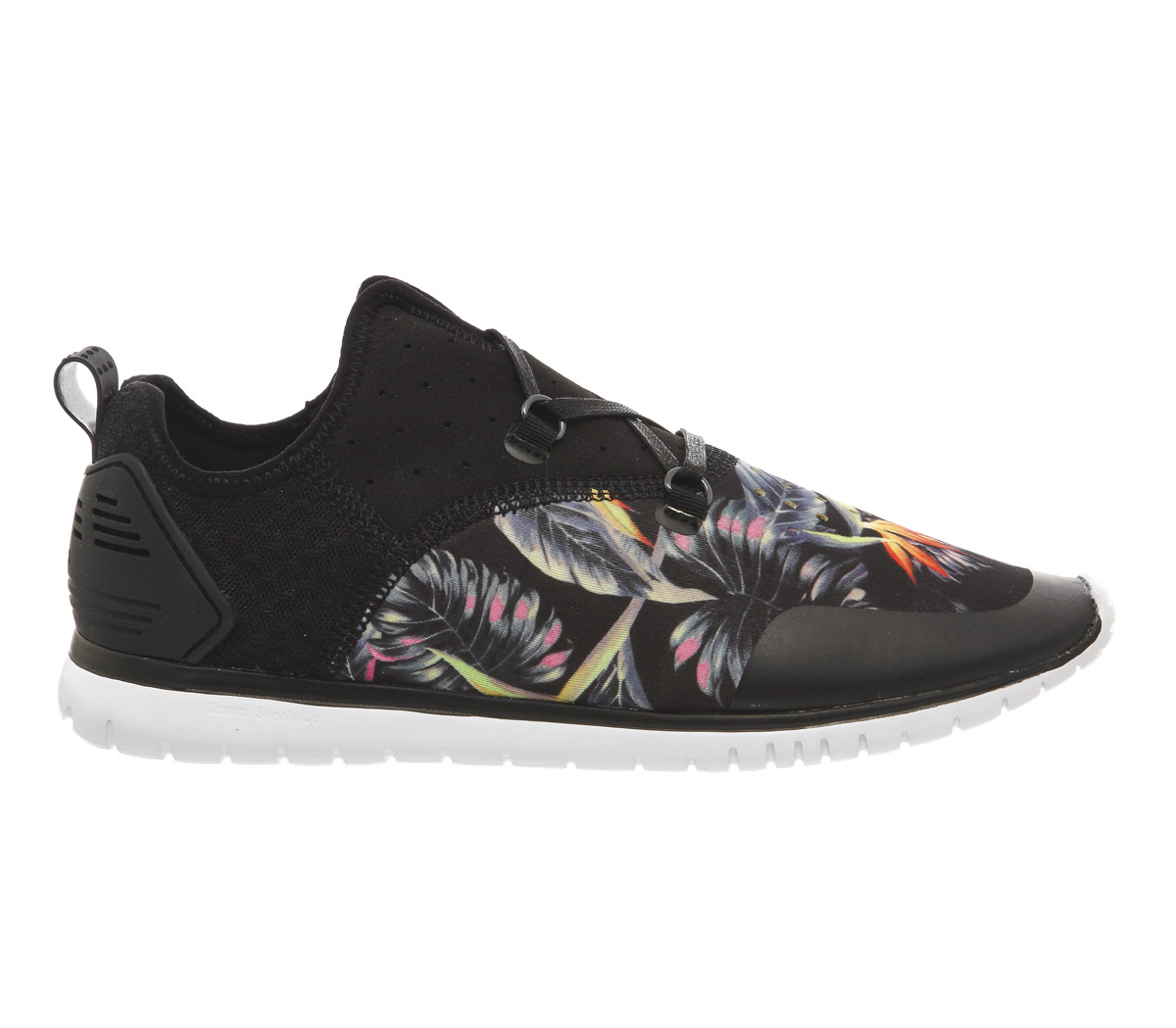 Cortica Infinity Runner (m) Black Floral - Men's Trainers